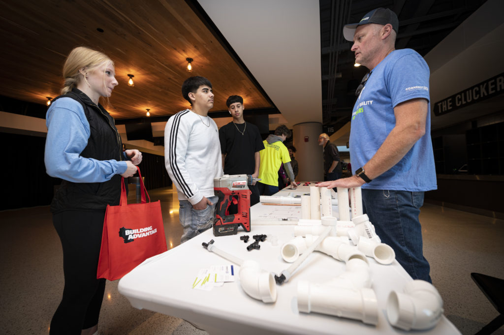 Career Fair - Building Advantage